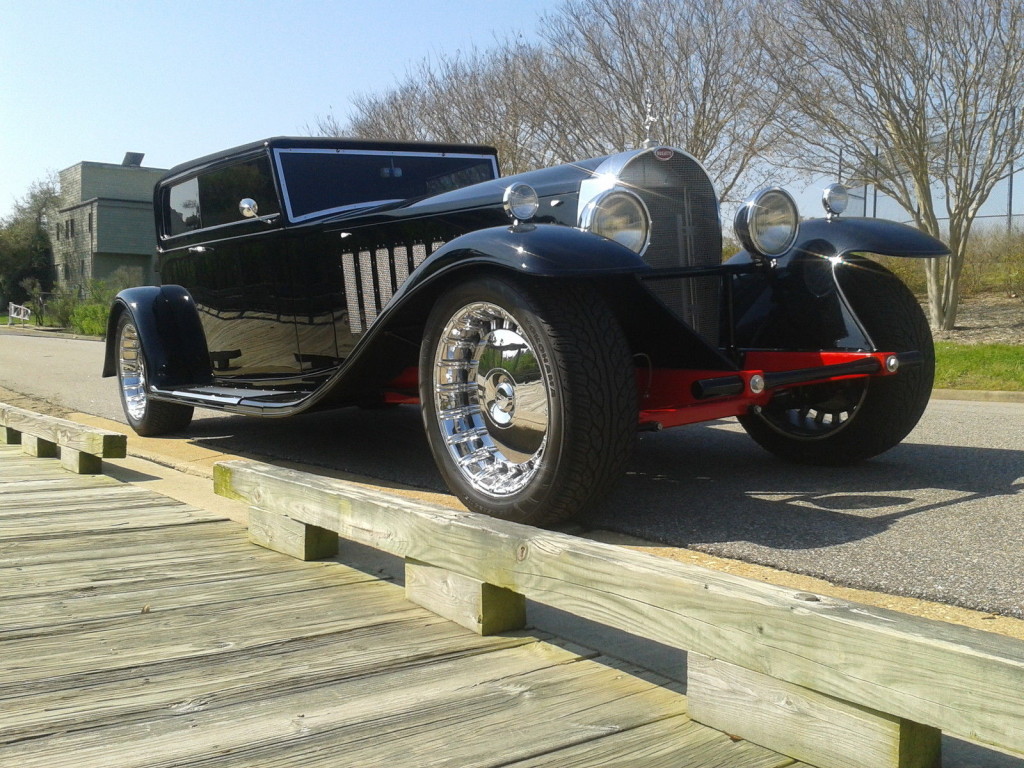 Carbon Fiber 1931 Bugatti Replica with a GMC V12 – Engine Swap Depot