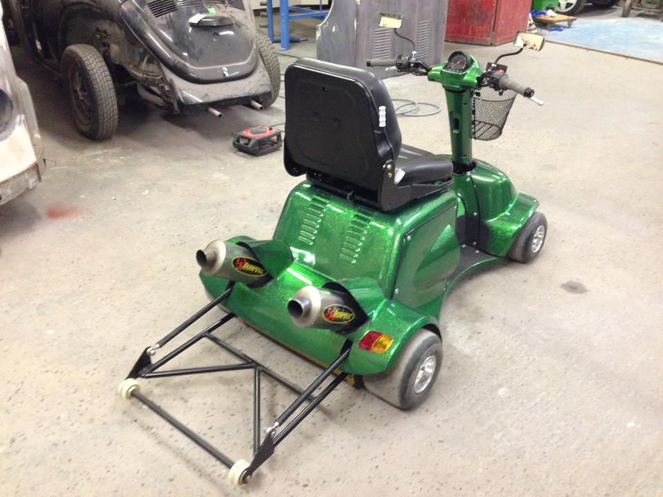 Mobility Scooter With A 600cc Suzuki Bandit Engine – Engine Swap Depot