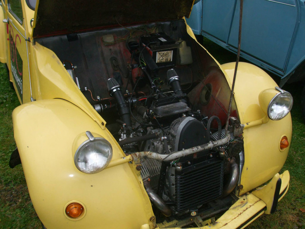 Citroen 2CV with a BMW Motorcycle Engine – Engine Swap Depot