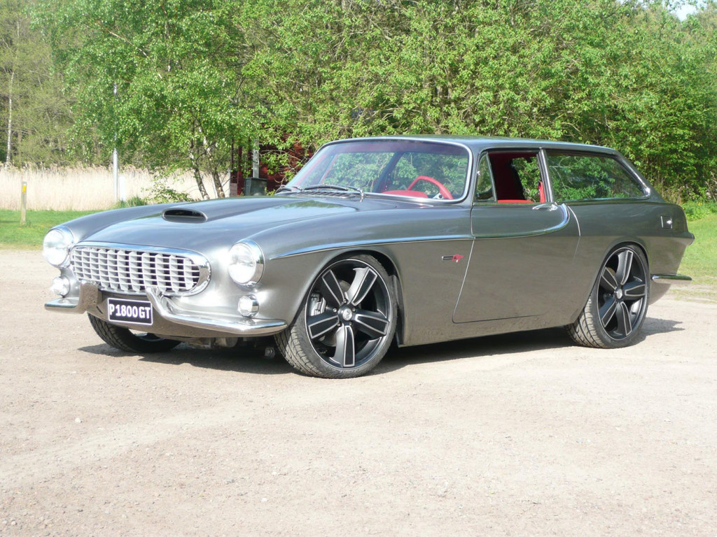 Volvo P1800 with a B8444S V8 – Engine Swap Depot