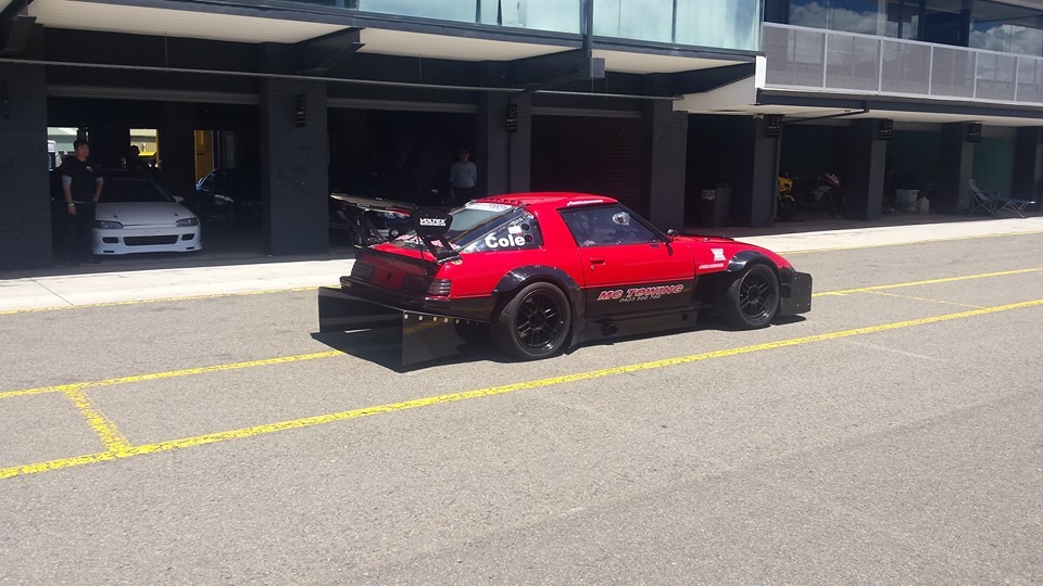 Time Attack RX-7 with a 13B-REW – Engine Swap Depot
