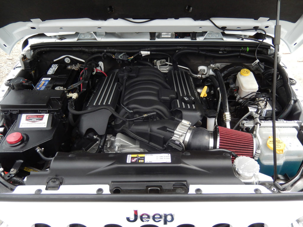 Jeep Rubicon with a HEMI V8 – Engine Swap Depot