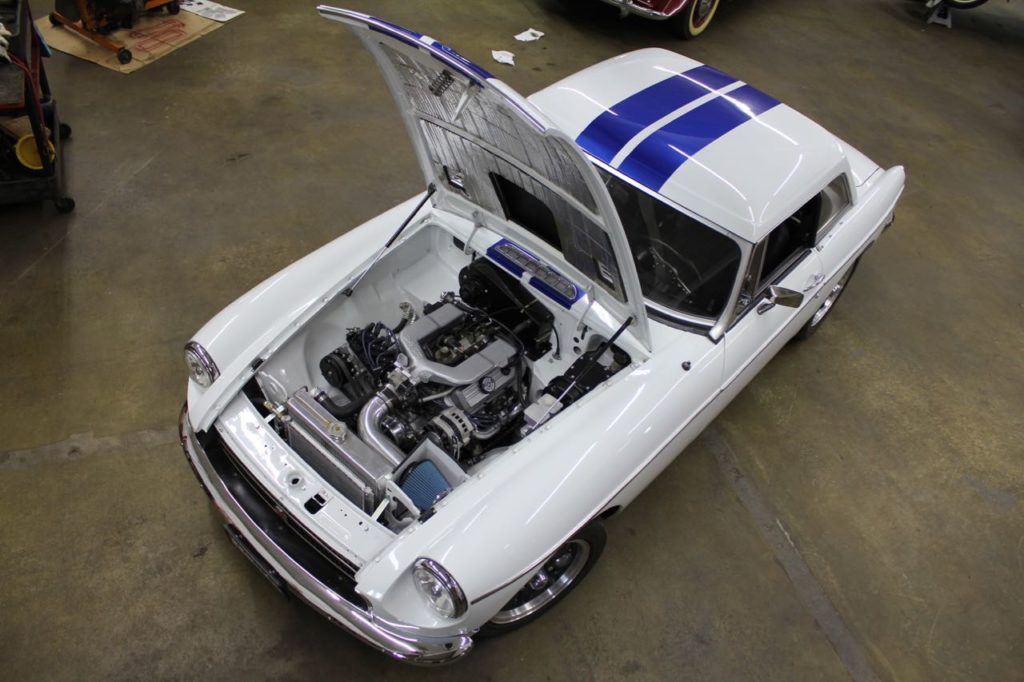 1980 MGB with a 3.4 L V6 – Engine Swap Depot