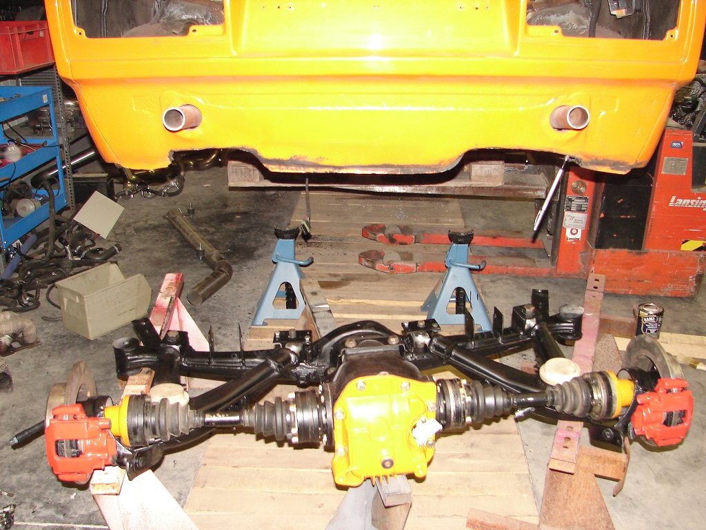 Lada 2107 with a Twin-Turbo VQ35 – Engine Swap Depot