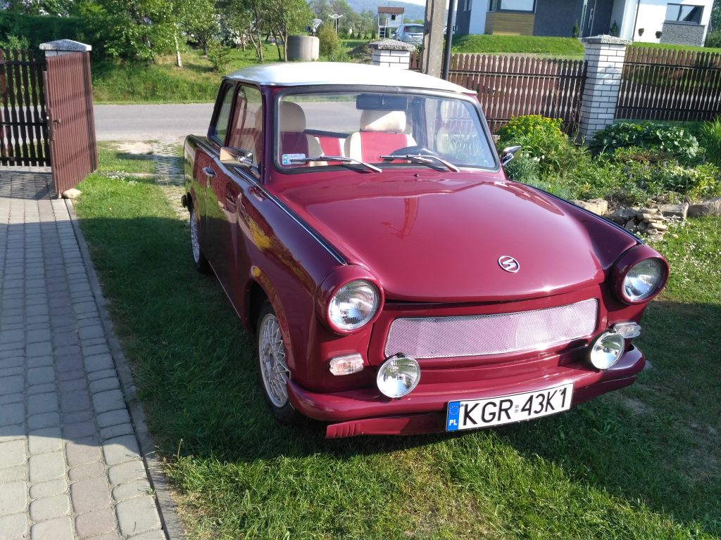Trabant 601 with a Turbo Suzuki Inline-Three – Engine Swap Depot
