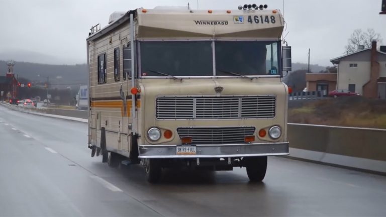 Mr. Regular Reviews a 1976 Winnebago with a Turbo LSx V8 – Engine Swap ...