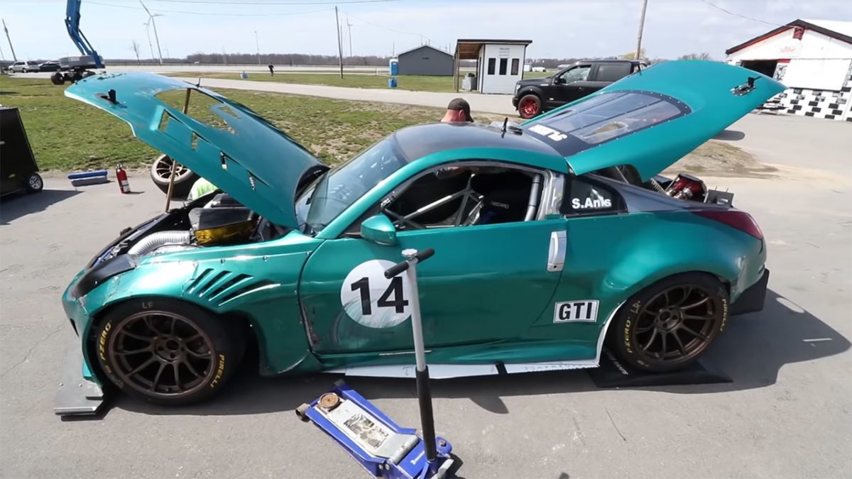 Sasha Anis’ Nissan 350Z with a 4.2 L V6 at the Track – Engine Swap Depot