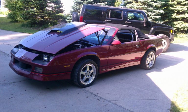 1989 Camaro with a Turbo Vortec 4200 Inline-Six – Engine Swap Depot