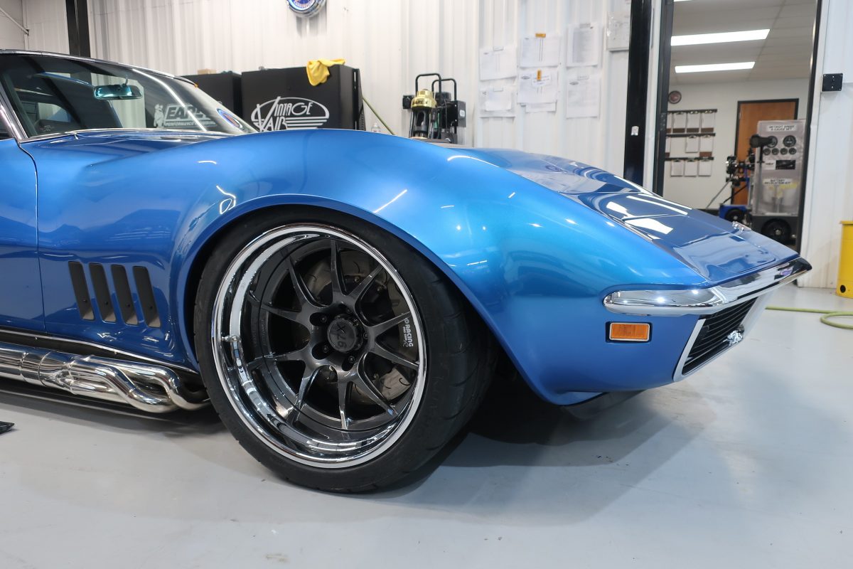 1969 Corvette with a LS7 V8 - engineswapdepot.com