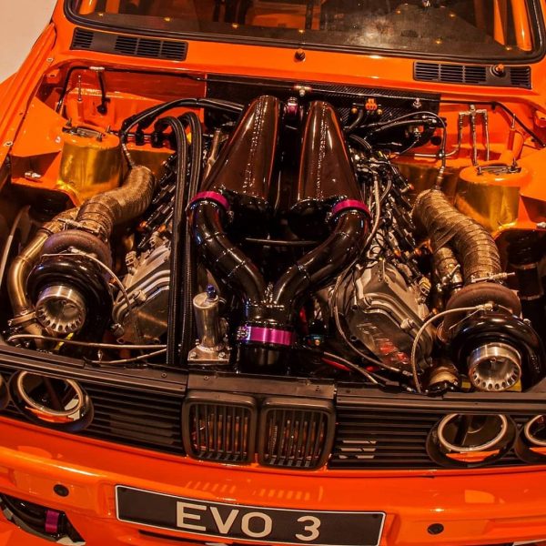 BMW E30 with a Twin-Turbo V10 – Engine Swap Depot