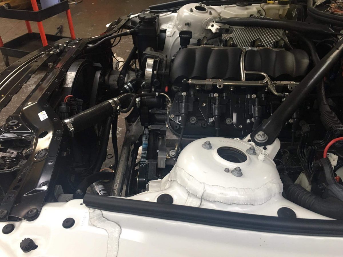 BMW Z4 with a LS3 V8 – Engine Swap Depot