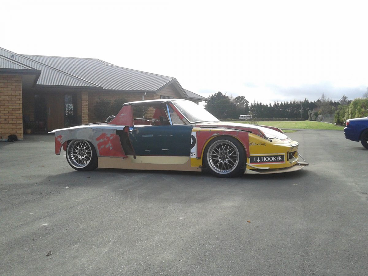 Porsche 914 with a Turbo LS1 V8 - engineswapdepot.com