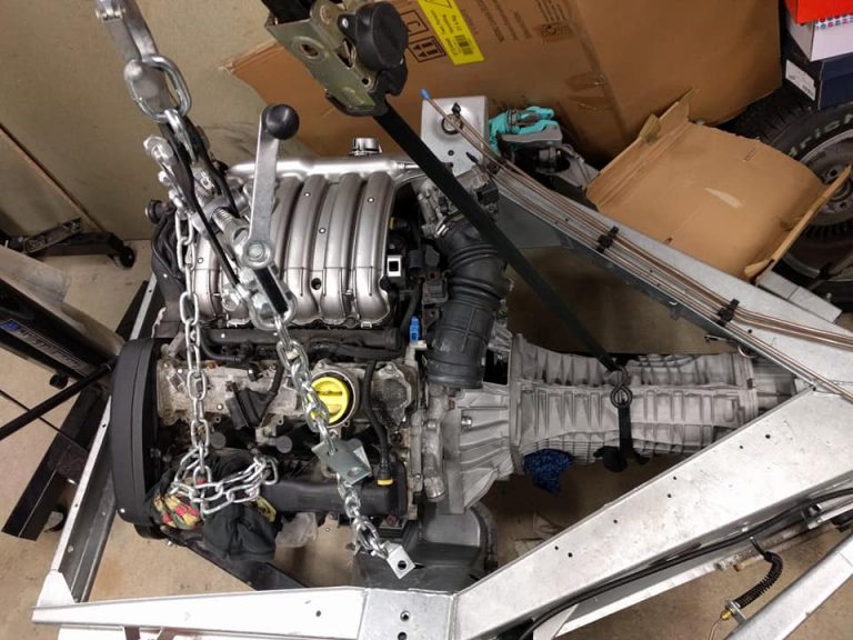 DeLorean with a Renault L7X V6 - engineswapdepot.com