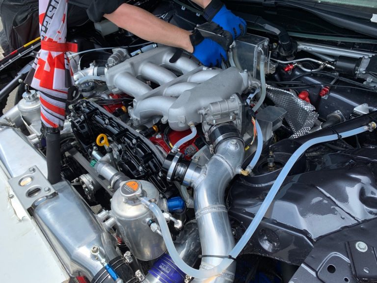 Infiniti Q60 with a Twin-Turbo 4.1 L VR38DETT V6 Testing for D1GP ...