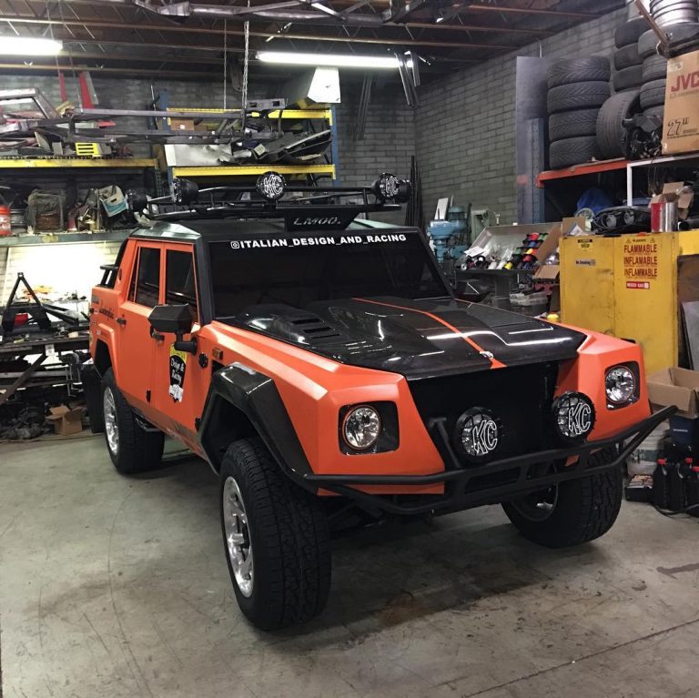 Lamborghini LM002 with a Cummins Turbo Diesel Inline-Six ...