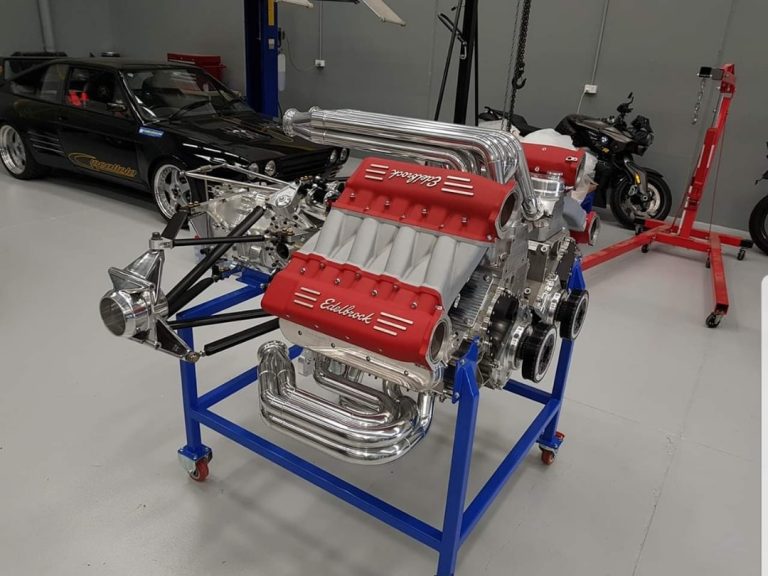 Side-By-Side LS7 Twin-Engine