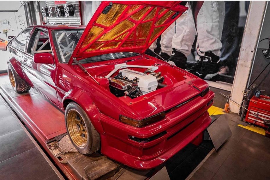 Toyota AE86 with a Supercharged 3S-GE - engineswapdepot.com