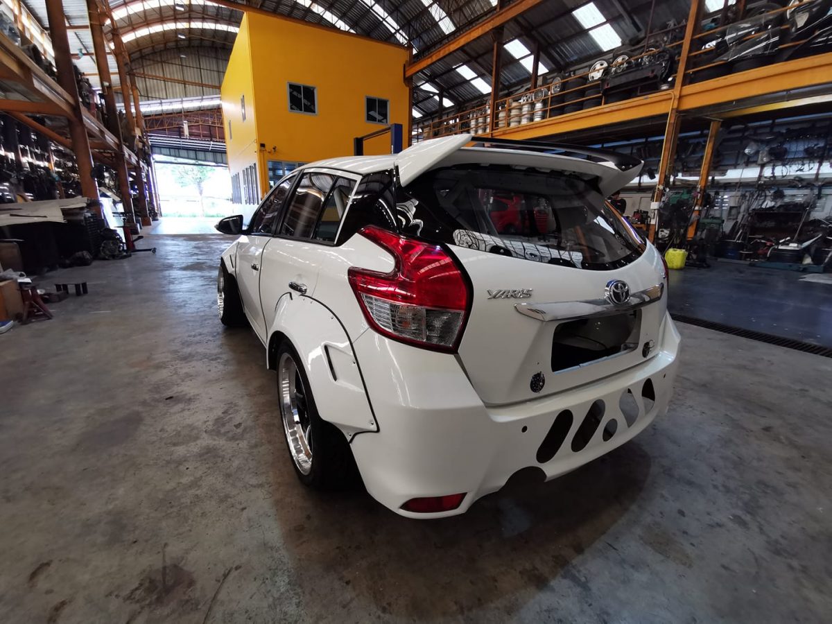 Toyota Yaris with a turbo 2JZ inline-six 11 – Engine Swap Depot
