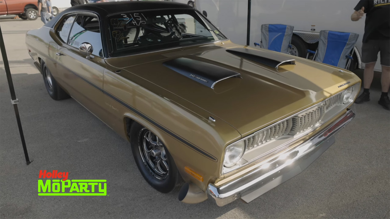 1972 Gold Duster with a Turbo 358 ci V8 – Engine Swap Depot