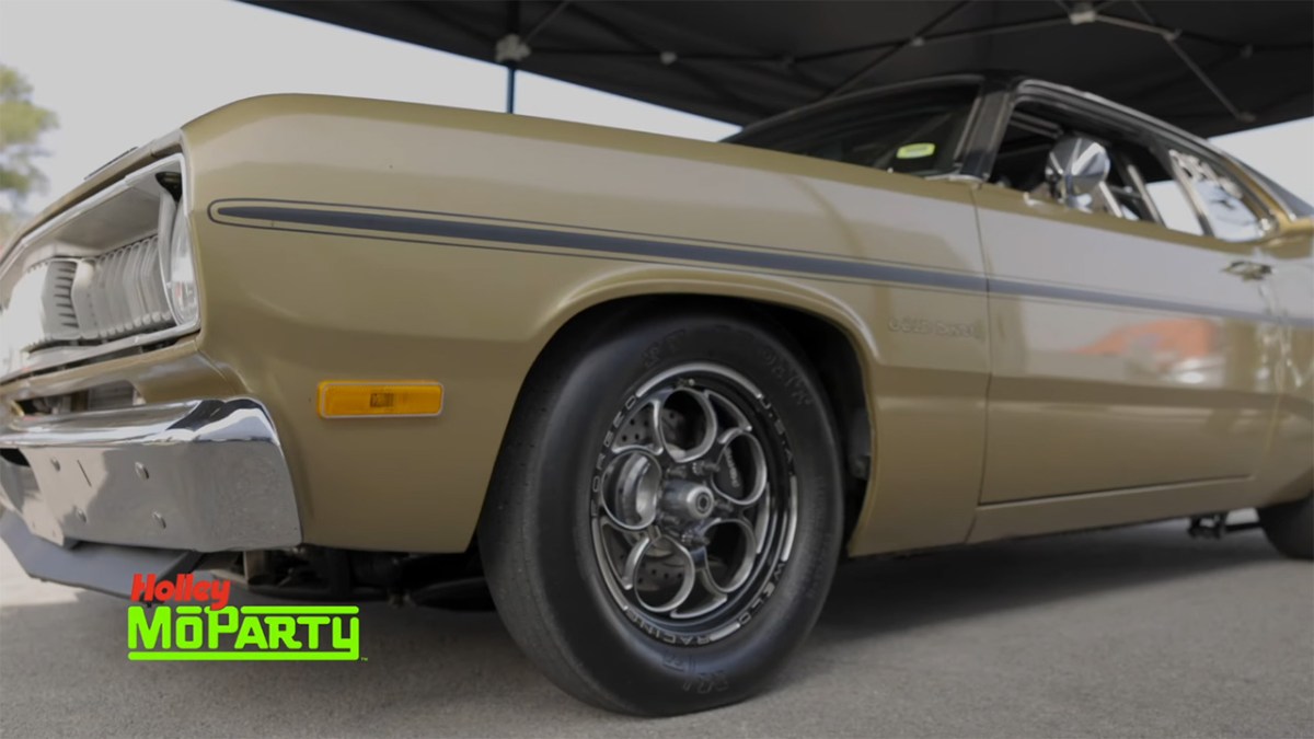 1972 Gold Duster with a Turbo 358 ci Mopar V8 02 – Engine Swap Depot