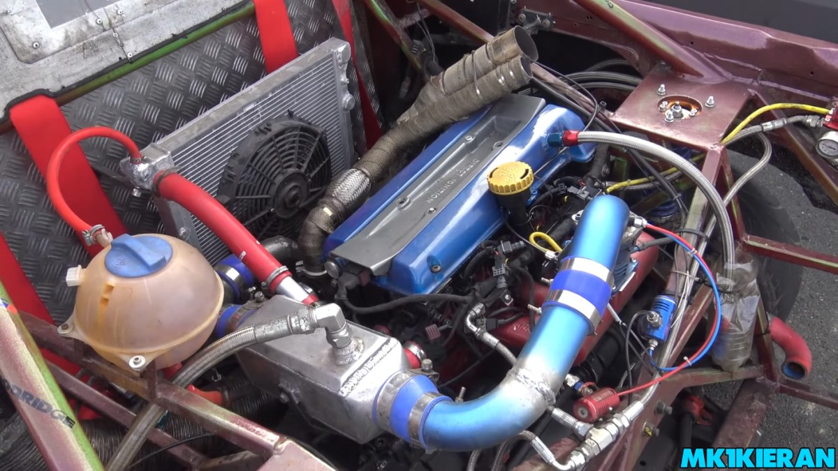 Twin-Engine Vauxhall Astra - engineswapdepot.com