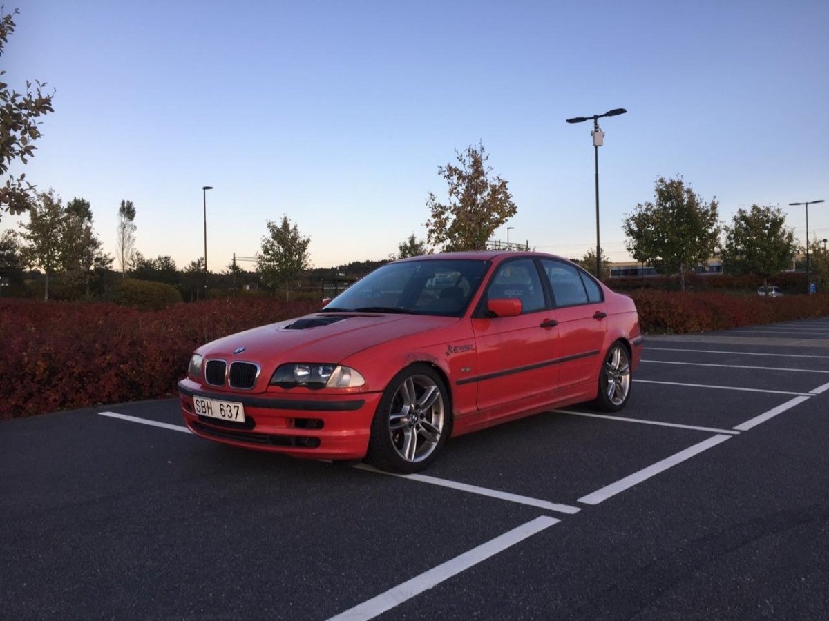 For Sale: BMW E46 with a Supercharged S65B40 V8