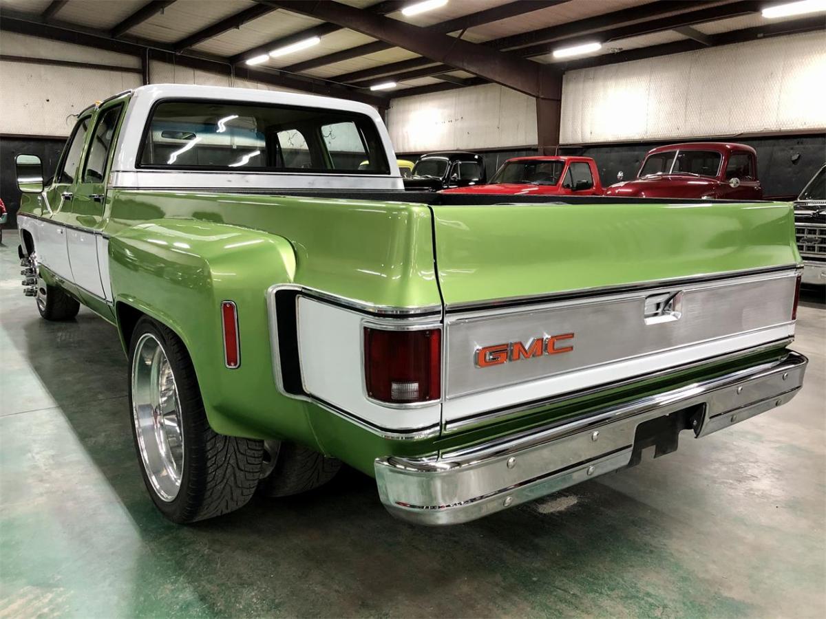 1978 GMC 3500 with a 6BT Inline-Six