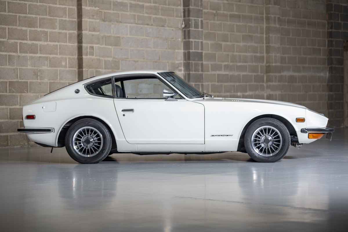 Datsun 240Z with a Twin-Turbo RB26DETT 05 – Engine Swap Depot