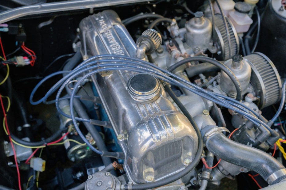 1972 Datsun 510 with a L18 Inline-Four – Engine Swap Depot
