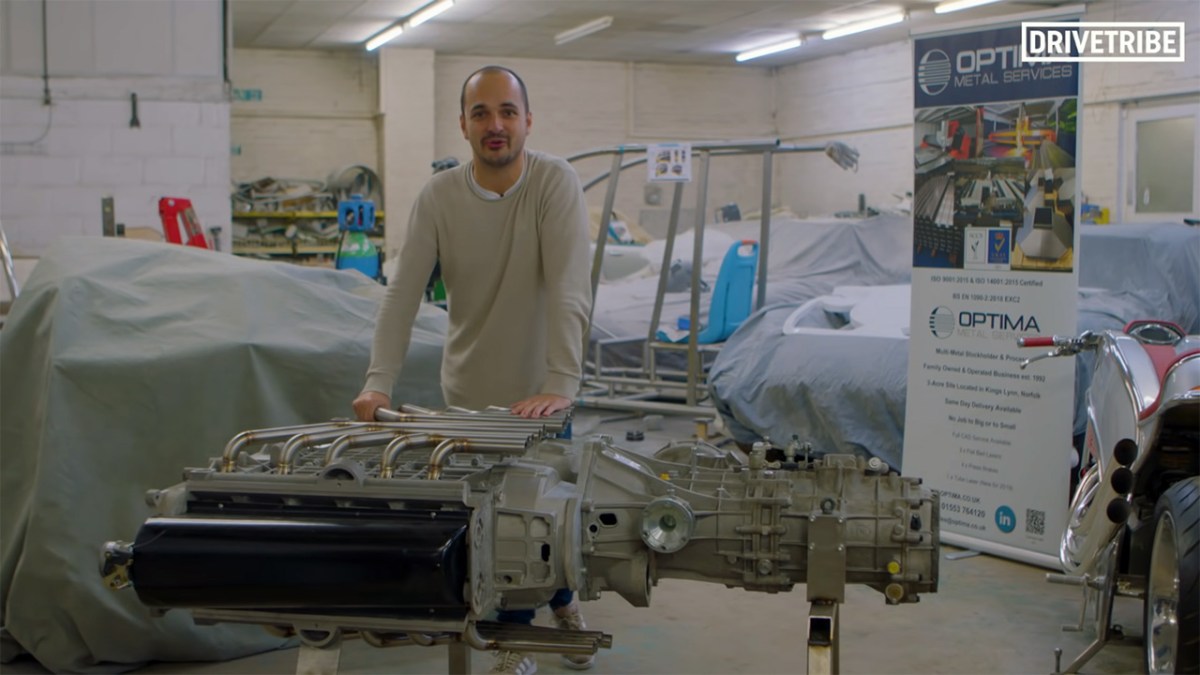 Villiers X20: Twin 2.0 L V10 Engines