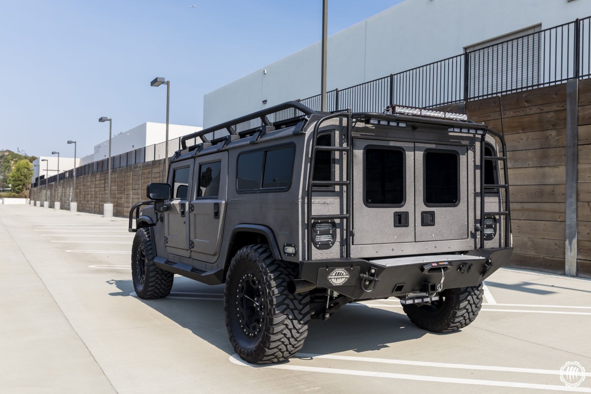 1996 Hummer H1 with a Duramax V8 - engineswapdepot.com