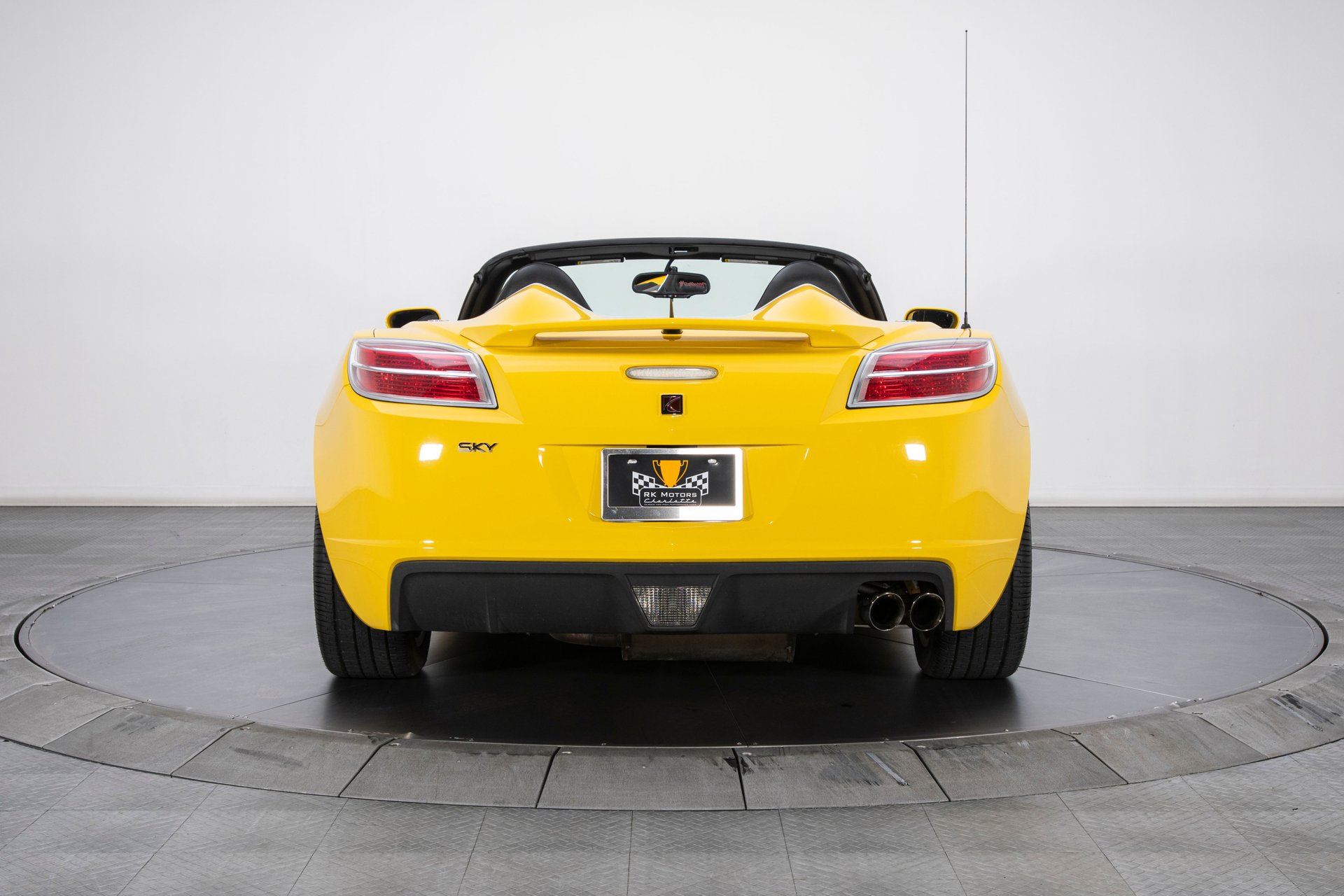 2007 Saturn Sky with a LS2 V8 07 – Engine Swap Depot