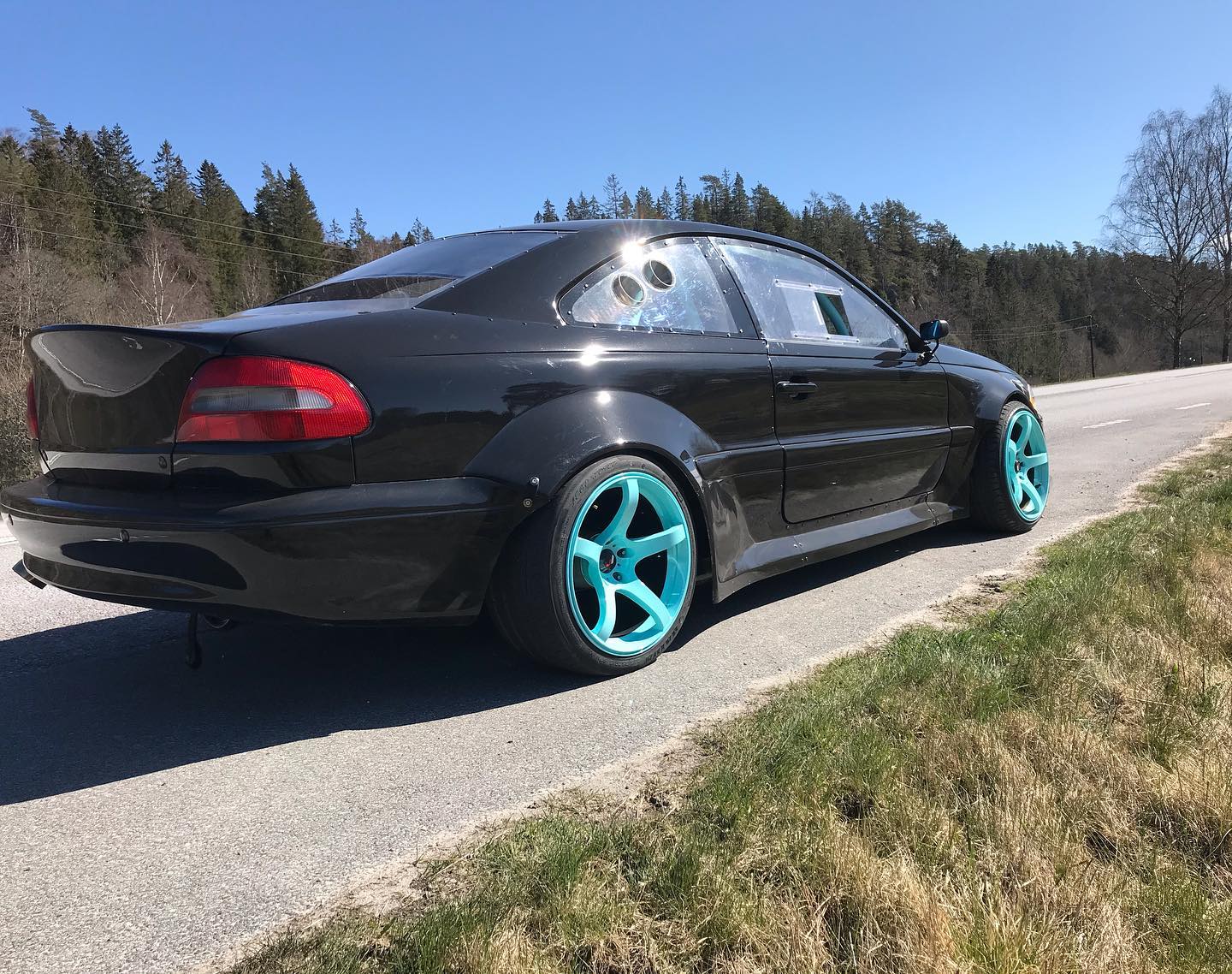 Volvo C70 with a Toyota 7M-GTE Inline-Six – Engine Swap Depot