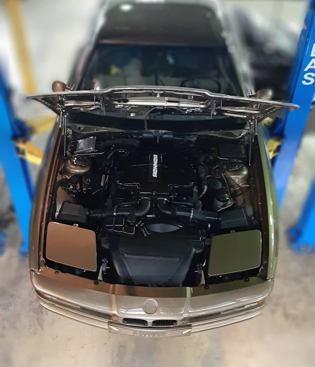 BMW E31 with a S62 V8 – Engine Swap Depot