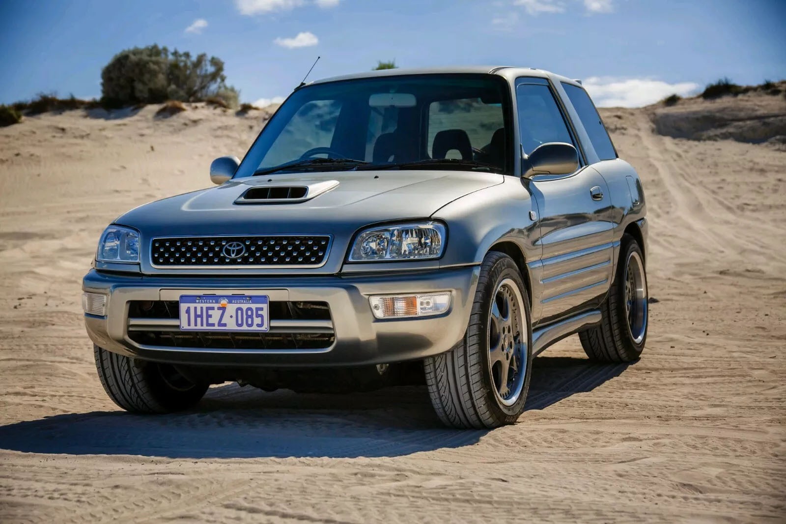 Toyota RAV4 with a turbo 3S-GTE inline-four 01 – Engine Swap Depot