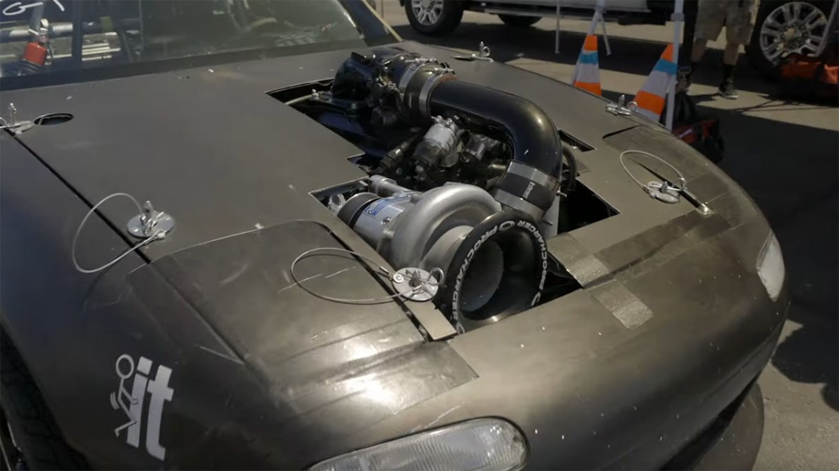 1990 Miata with a 1200 hp Supercharged V8 - engineswapdepot.com