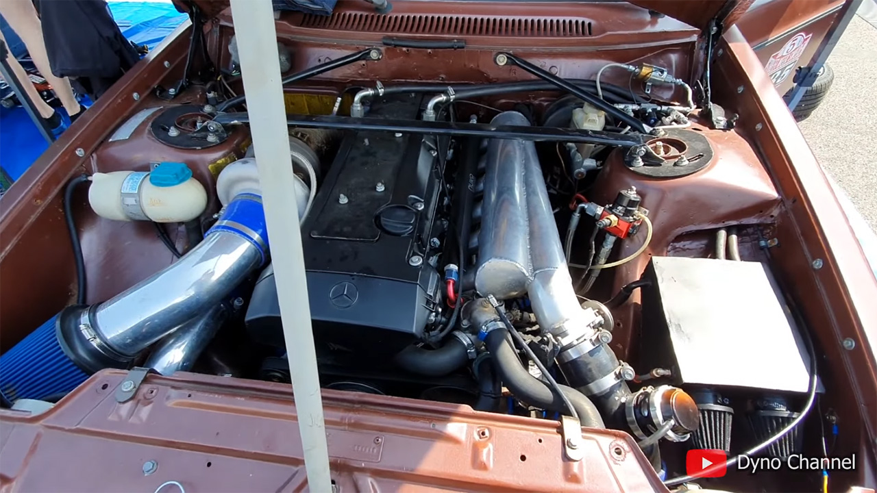 Volvo 244 with a Turbo Mercedes Inline-Six - engineswapdepot.com