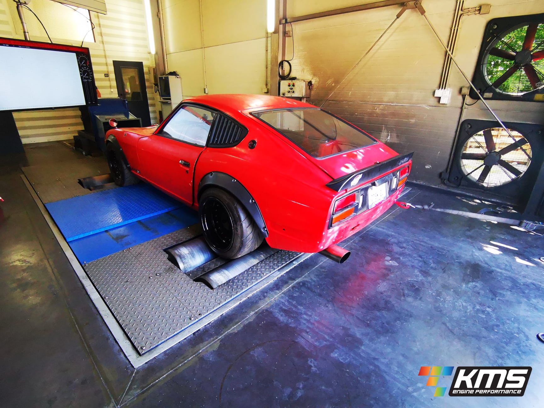 Turbo L28 Inline-Six Makes 401 hp on Dyno - engineswapdepot.com