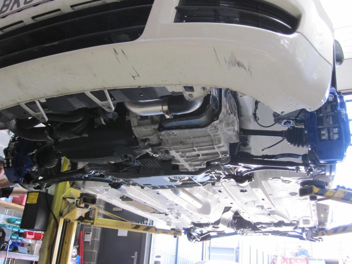 AWD Caddy Mk3 with a turbo 2.0 L TDI inline-four 08 – Engine Swap Depot