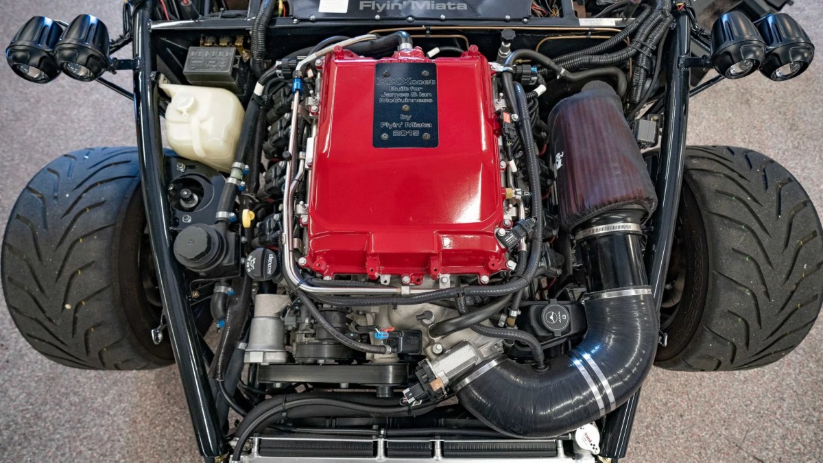 2015 Exomotive Exocet Sport with a supercharged LSA V8 03 – Engine Swap ...