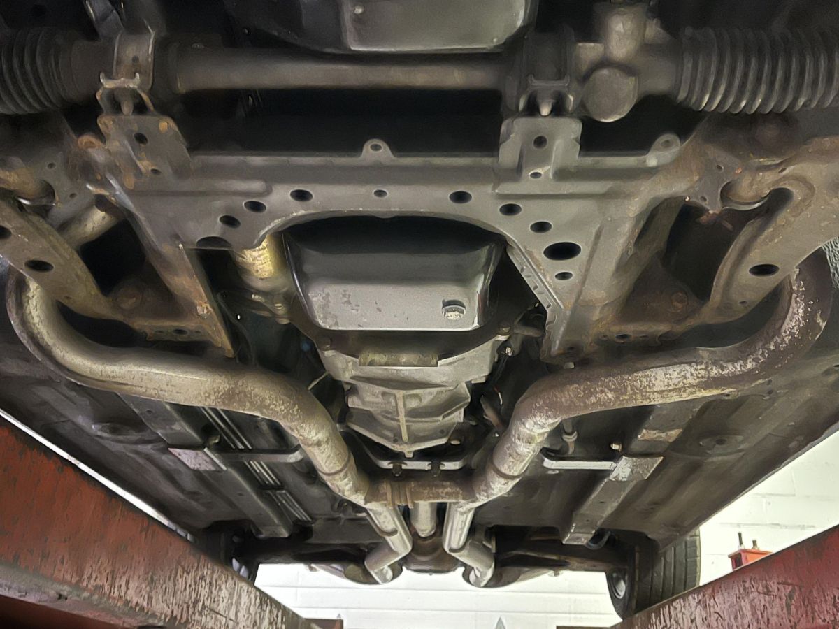 1990 Miata with a 5.0 L Ford V8 - engineswapdepot.com