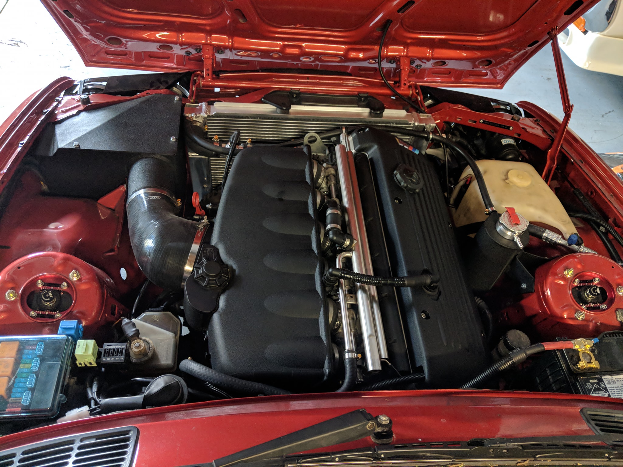 BMW E30 with a S54 Inline-Six – Engine Swap Depot