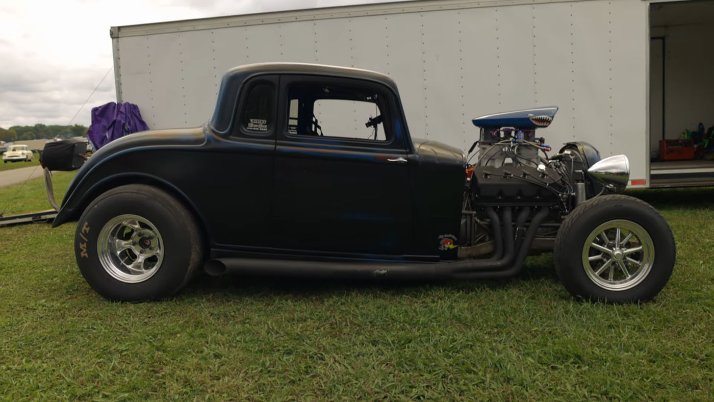 1933 Plymouth Coupe with a 605 ci HEMI V8 – Engine Swap Depot