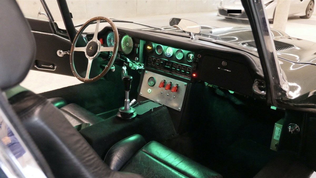 For Sale: 1971 Jaguar E-Type with a 750 hp 8.5L TWR V12 – Engine Swap Depot