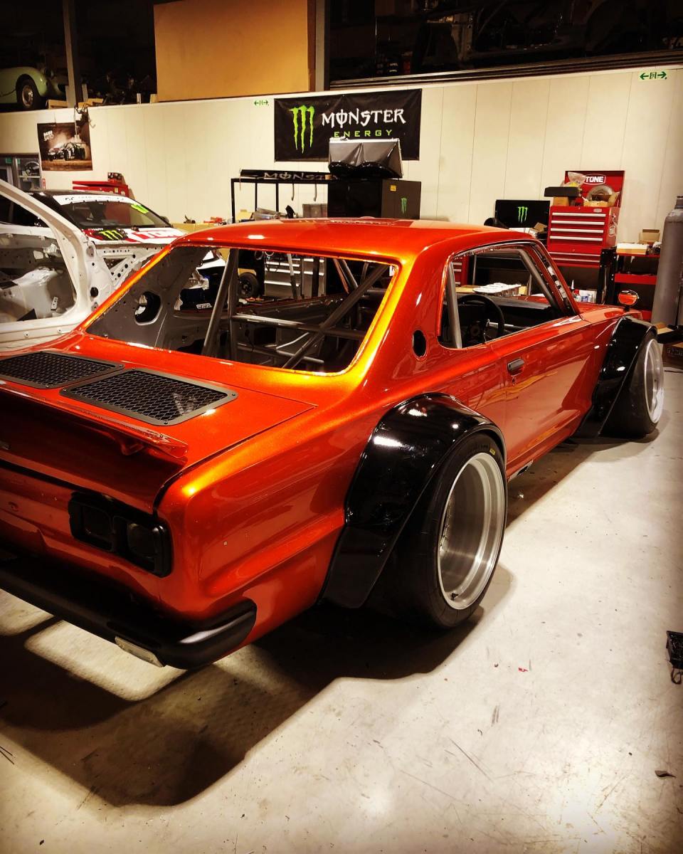 Daigo’s Skyline GT-R with a Dodge NASCAR V8 on the Dyno and Drifting ...